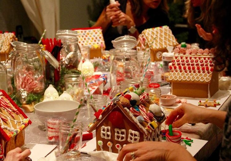 Gingerbread House Workshop at The Rose