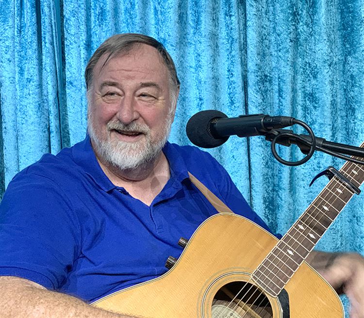 Nick Dow at Orpington Folk Club